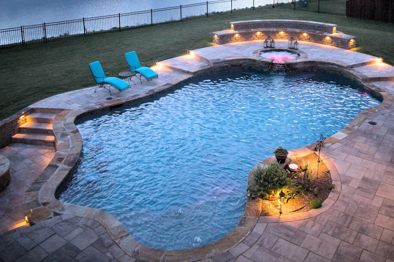 5 Things to Consider When Designing a Custom Pool